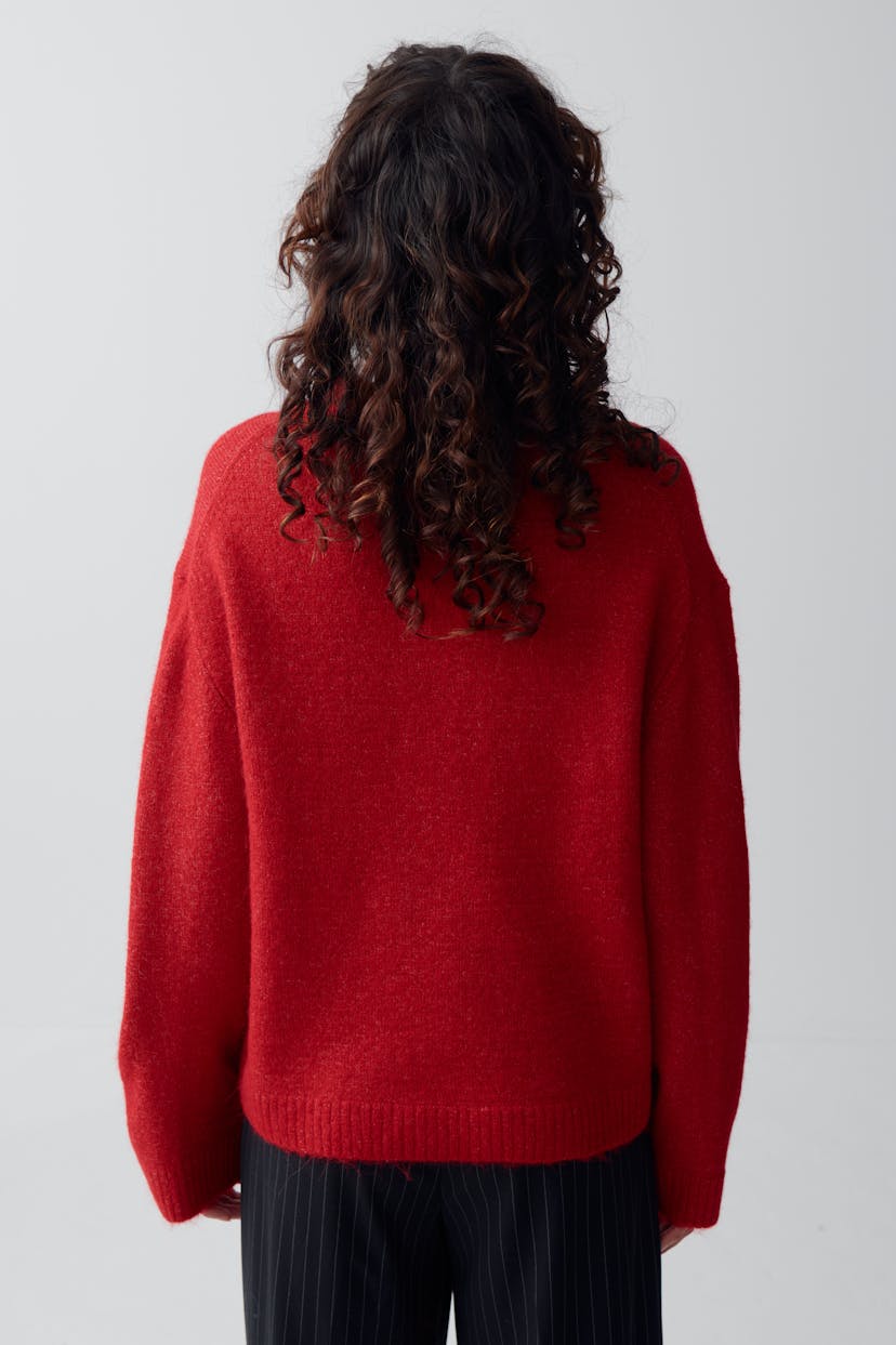 Crew neck knitted sweater - Rot - Dame - Gina Tricot