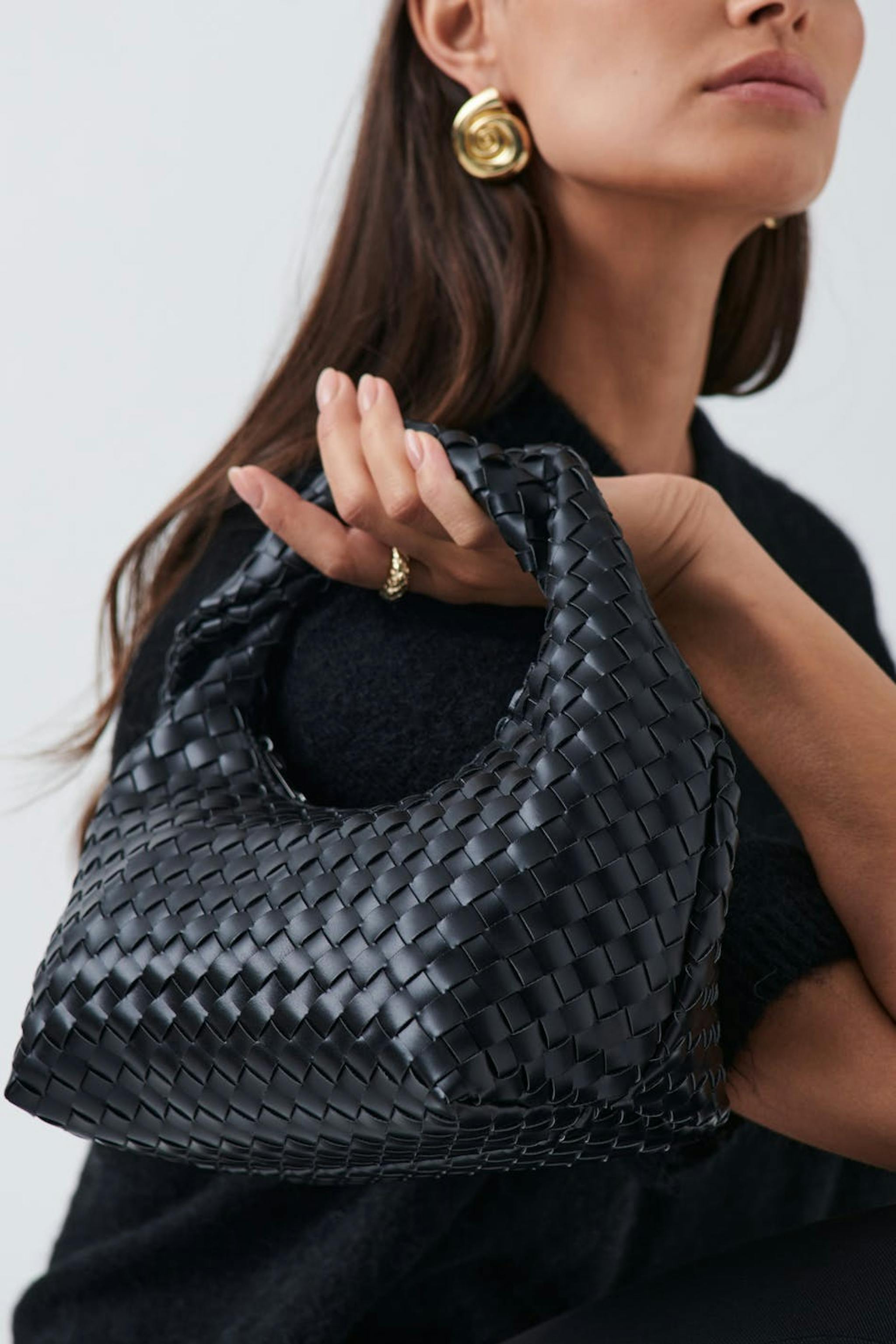 Braided handbag - Sort - Dame - Gina Tricot