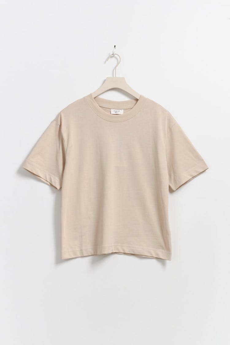 Basic tee - Beige - Dame - Gina Tricot