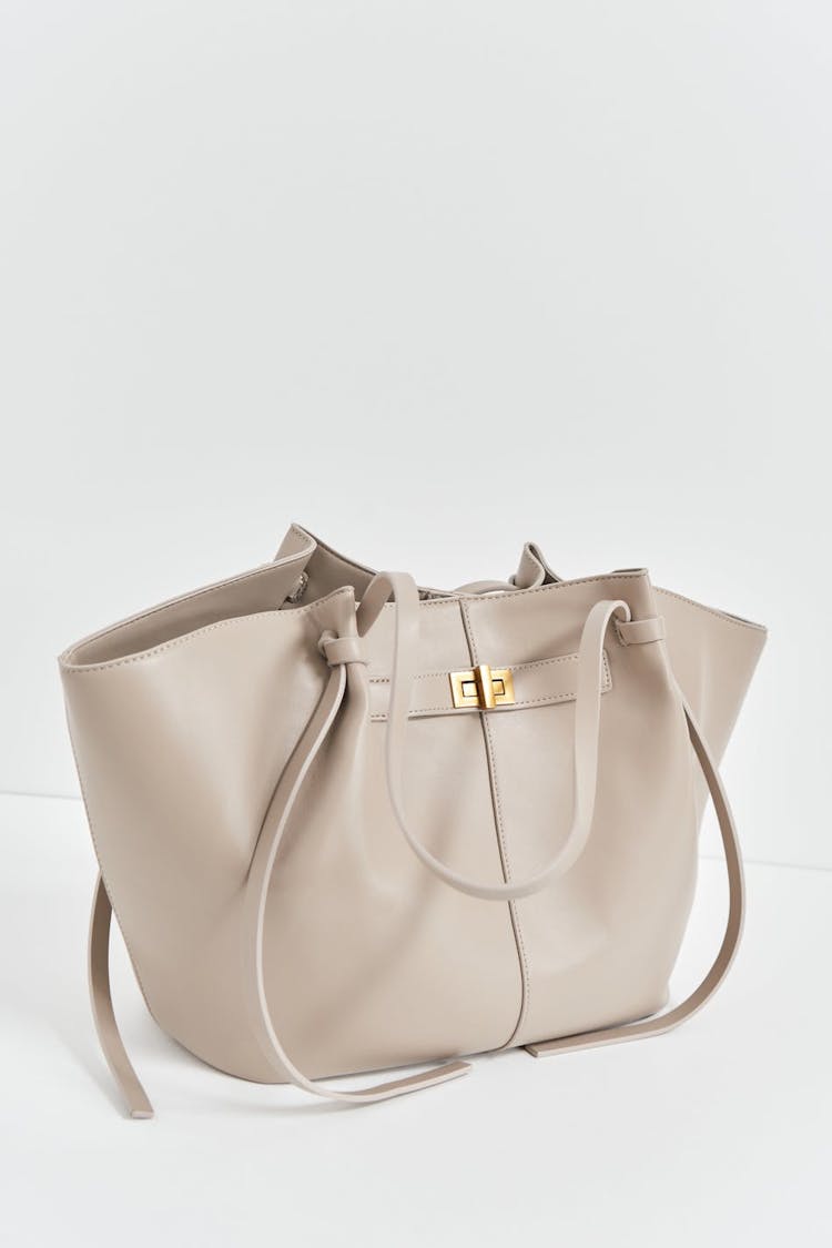Long strap pu bag - Weiß - Dame - Gina Tricot