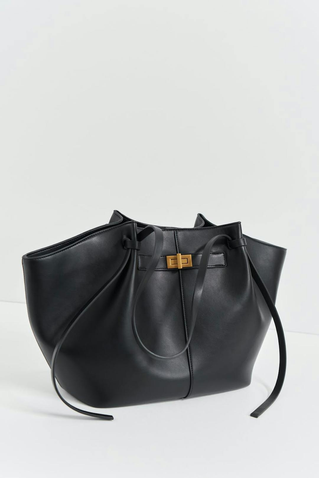 Long strap pu bag - Black - Women - Gina Tricot