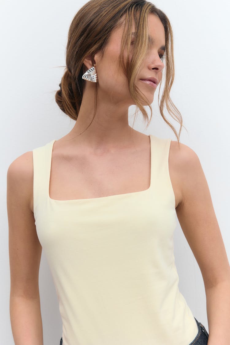 Basic square tank top - Gul - Dame - Gina Tricot