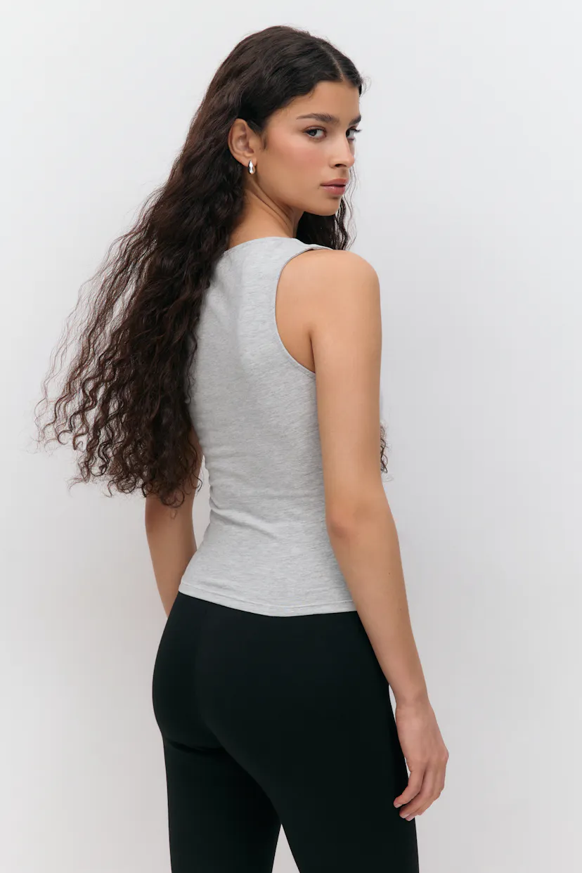 Square neck tank top - Grå - Dam - Gina Tricot