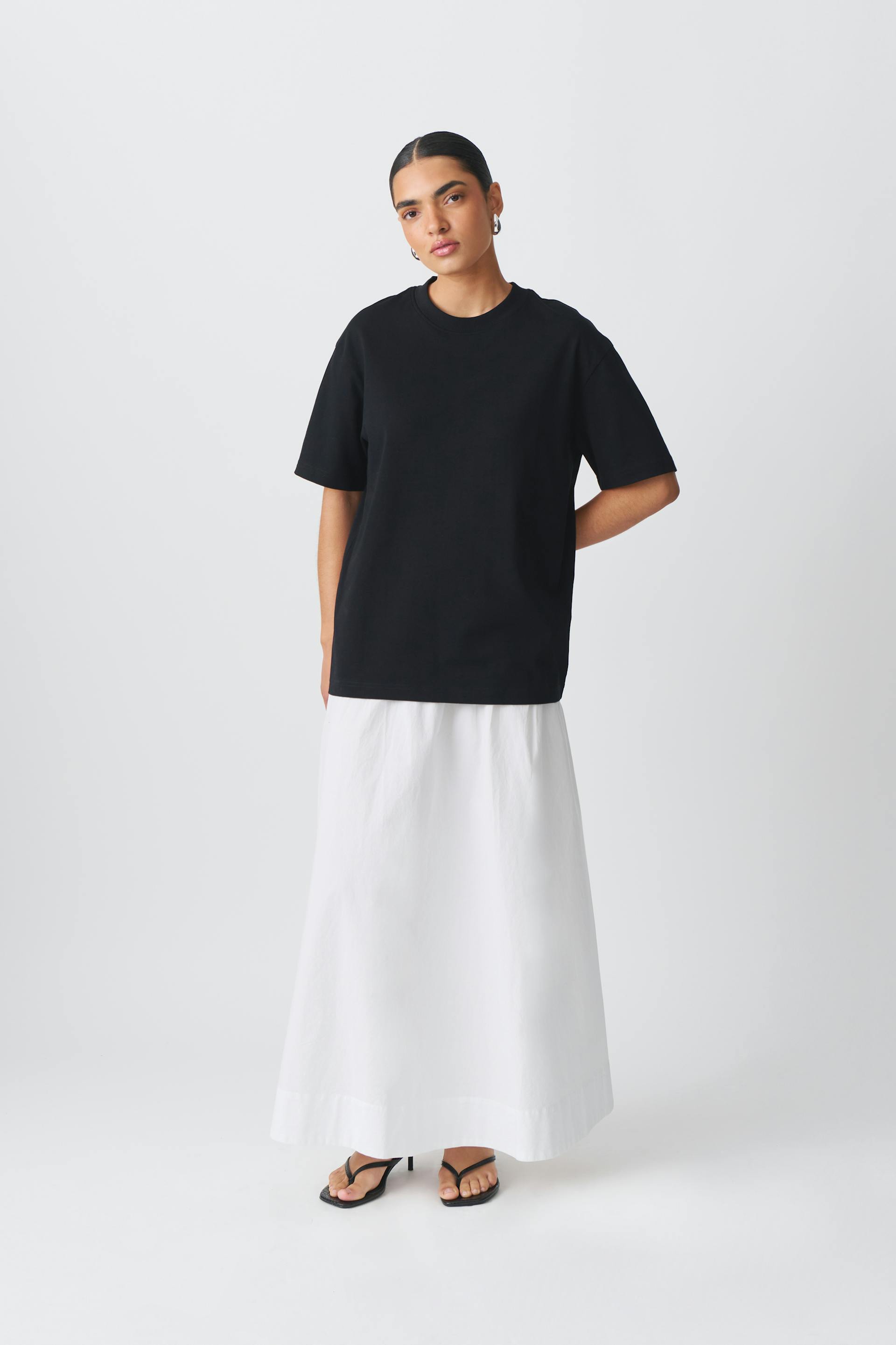 Basic oversized tee - Sort - Dame - Gina Tricot