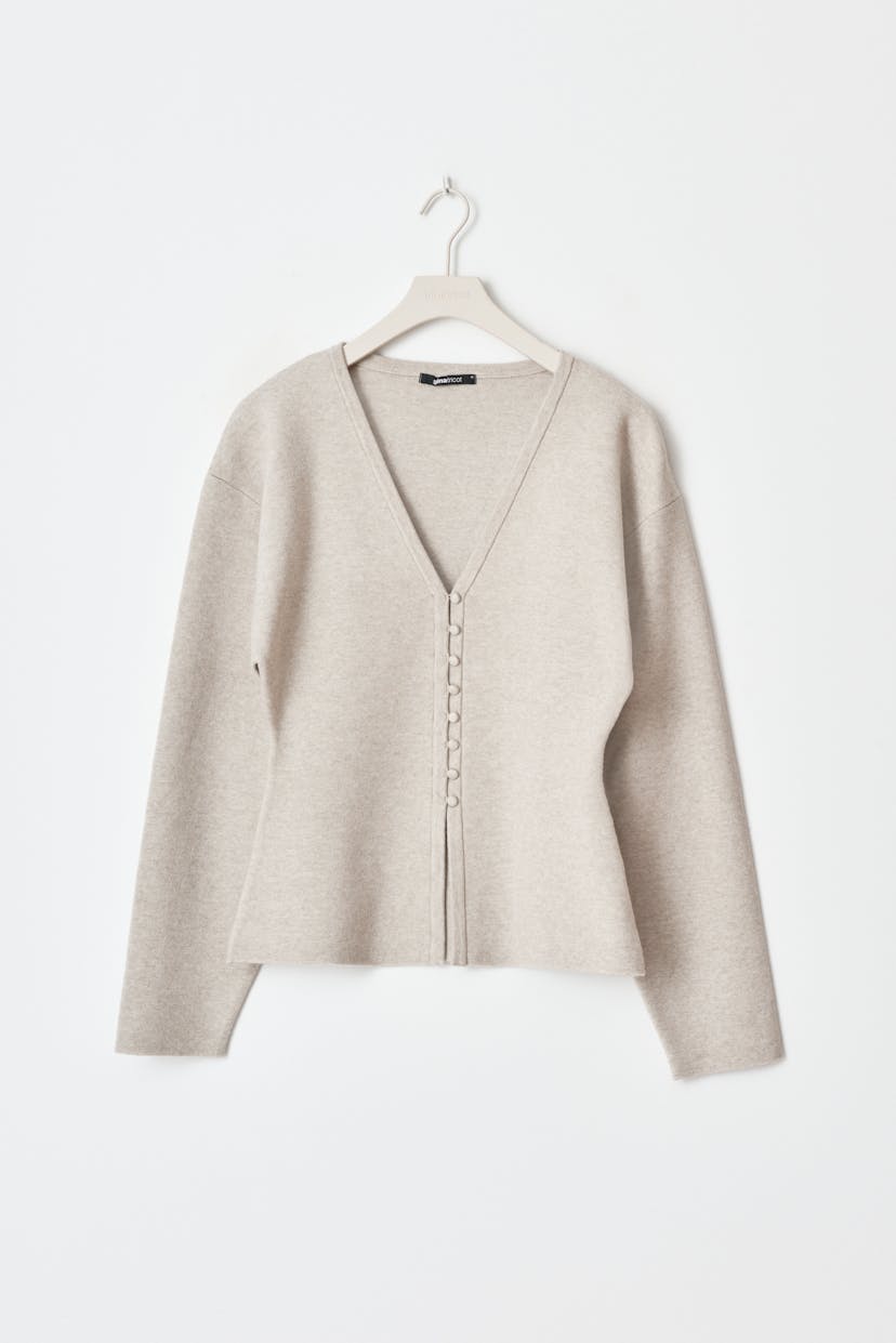 Shaped knitted cardigan - Beige - Dam - Gina Tricot