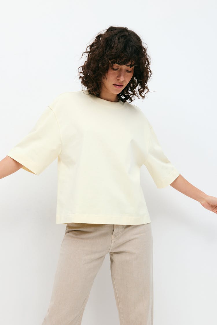 Perfect boxy tee - Geel - Dame - Gina Tricot