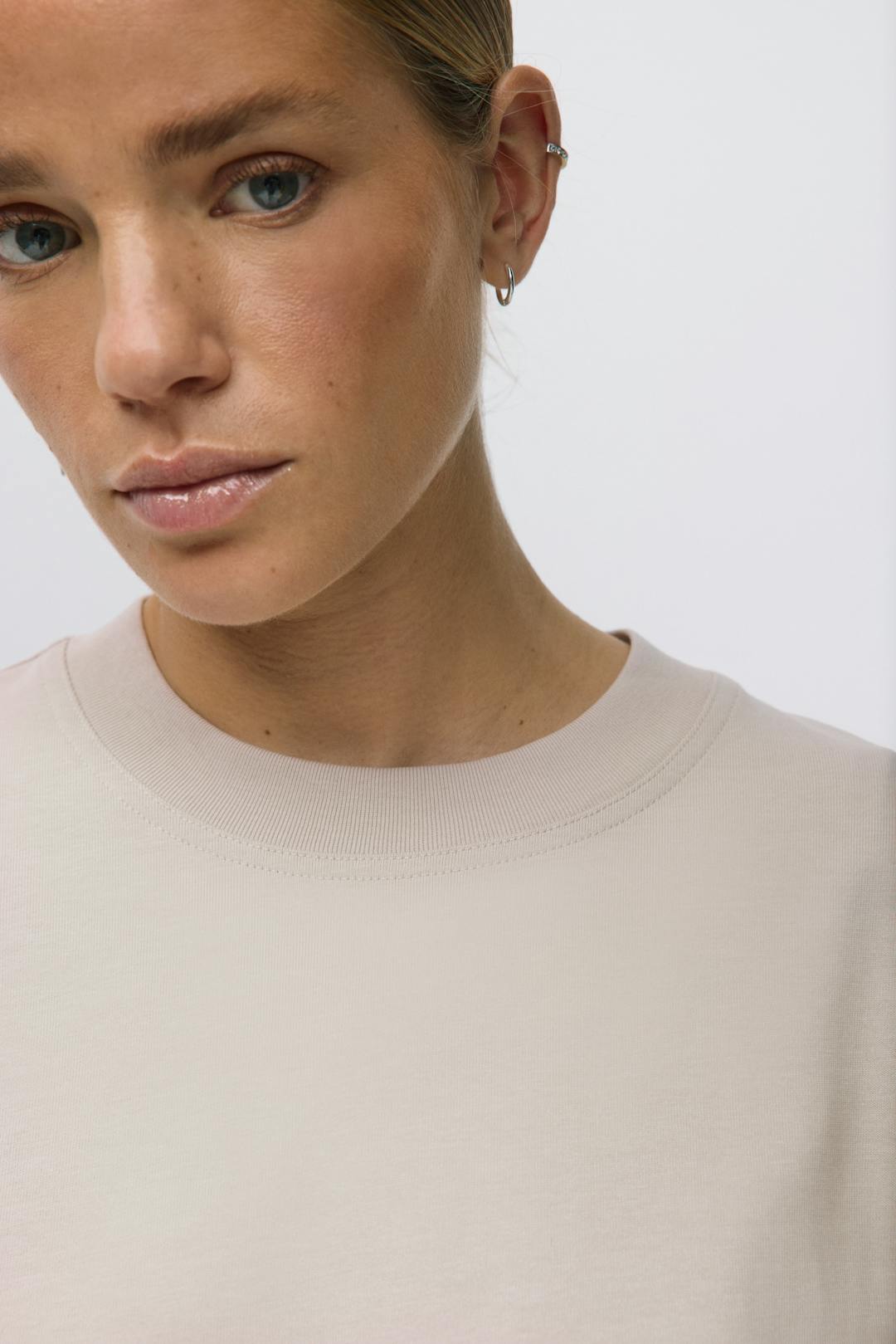 Basic boxy tee - Grijsv - Dame - Gina Tricot