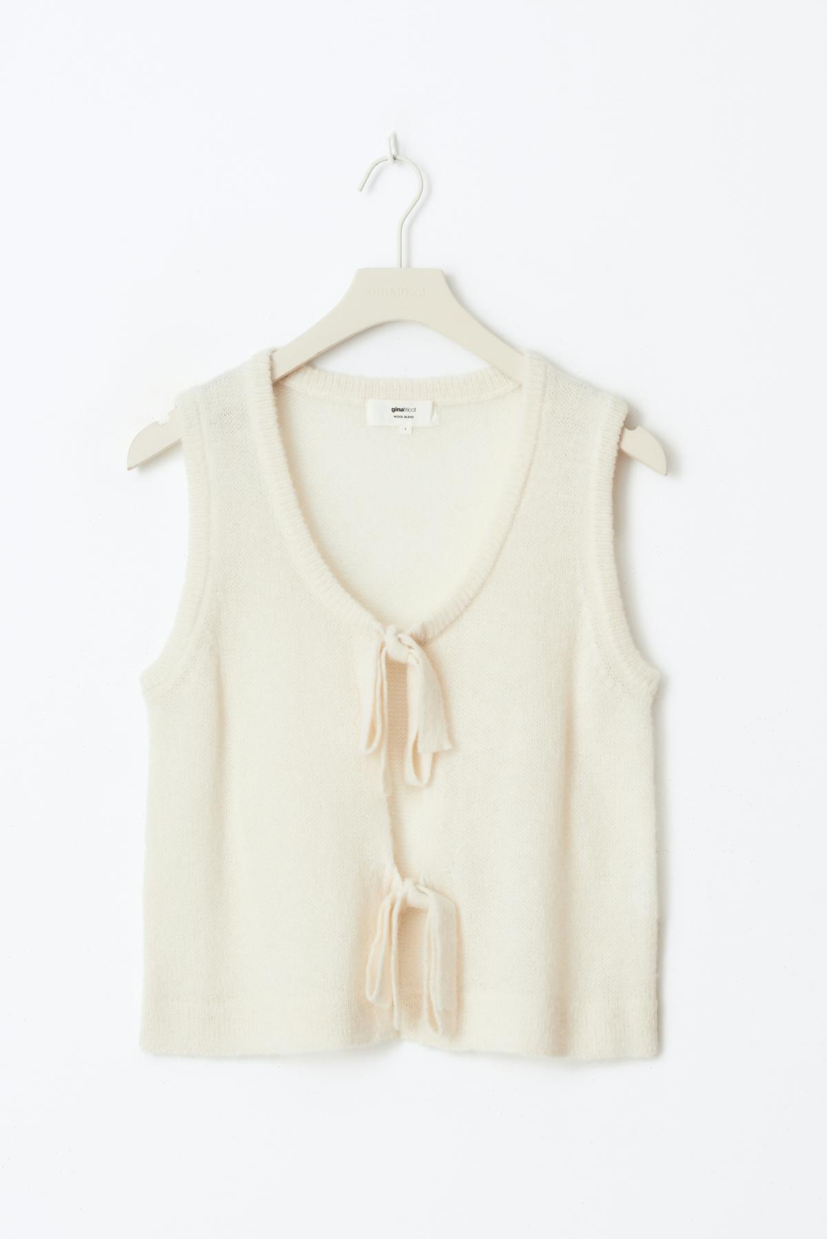 Knitted tie vest - Hvid - Dame - Gina Tricot