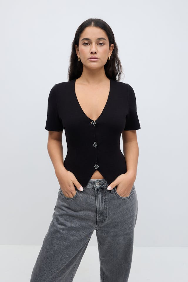 Knitted button top - Svart - Dame - Gina Tricot