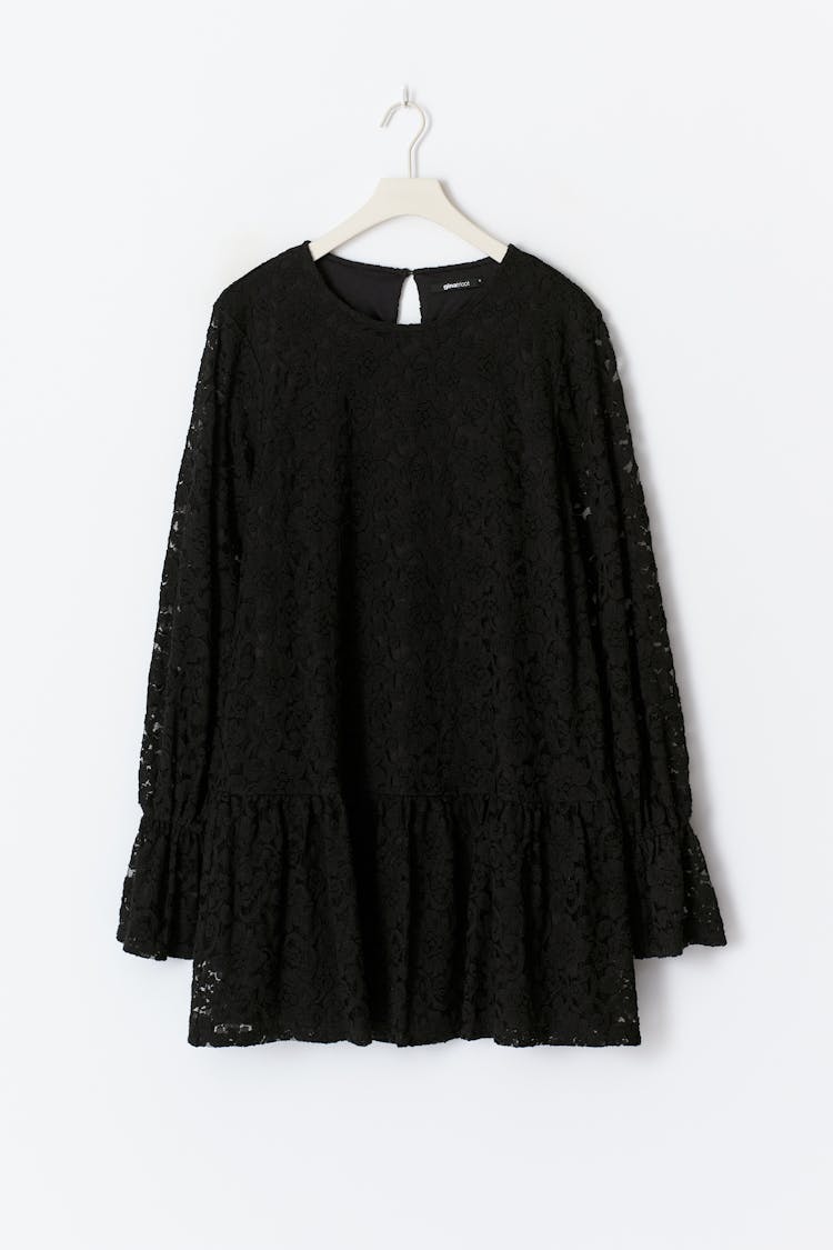 Mini lace dress - Musta - Nainen - Gina Tricot