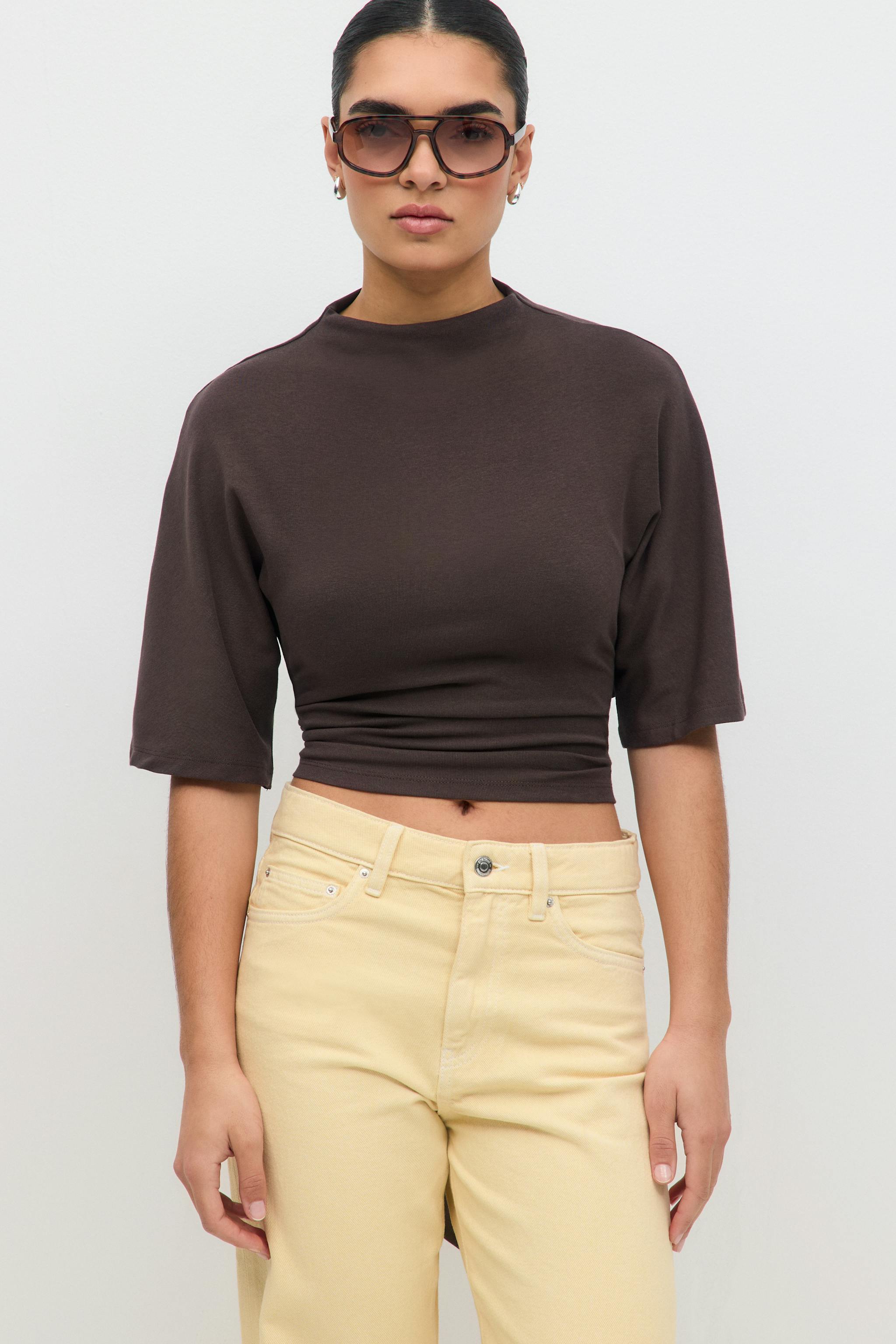 Tie back tee - Bruin - Dame - Gina Tricot