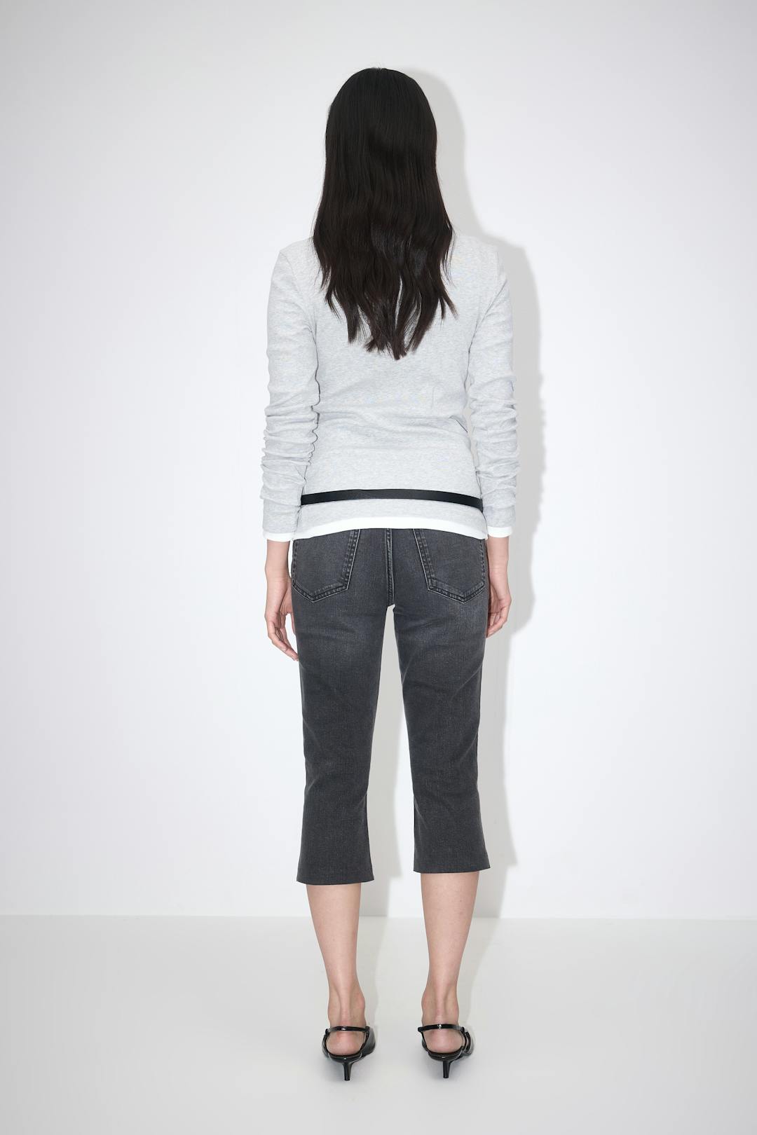 Remade capri jeans - Sort - Dame - Gina Tricot