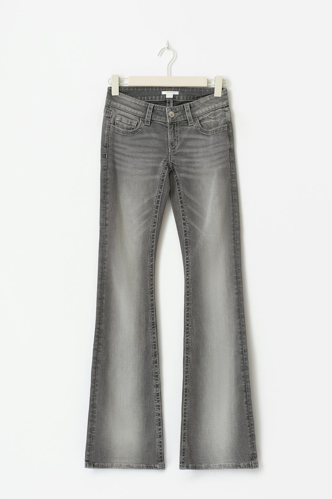Decorated flare tall jeans - Grey - Gina Tricot
