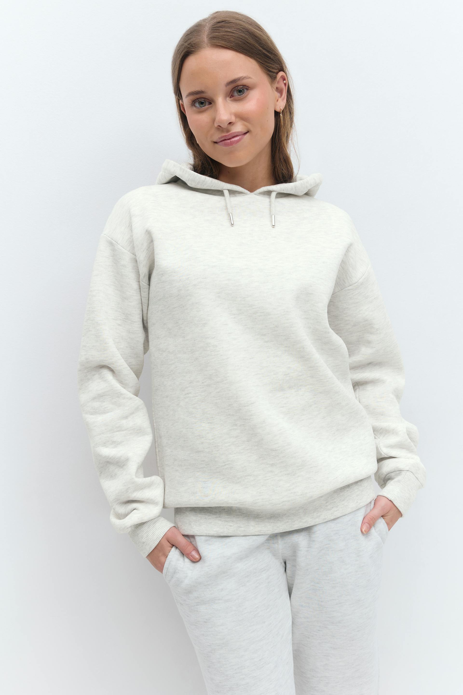 Y basic hood - Grijsv - Gina Tricot