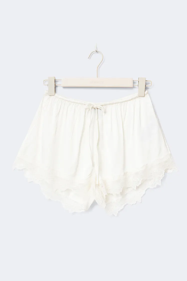 Satin loungewear shorts - Hvit - Dame - Gina Tricot