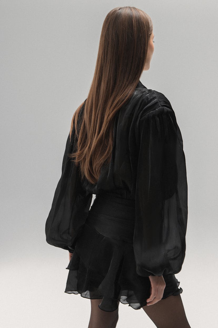 Mini frill dress - Musta - Nainen - Gina Tricot