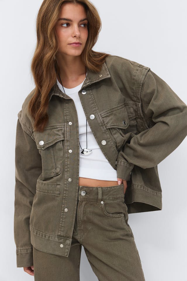 Office cargo denim jacket - Vihreä - Nainen - Gina Tricot