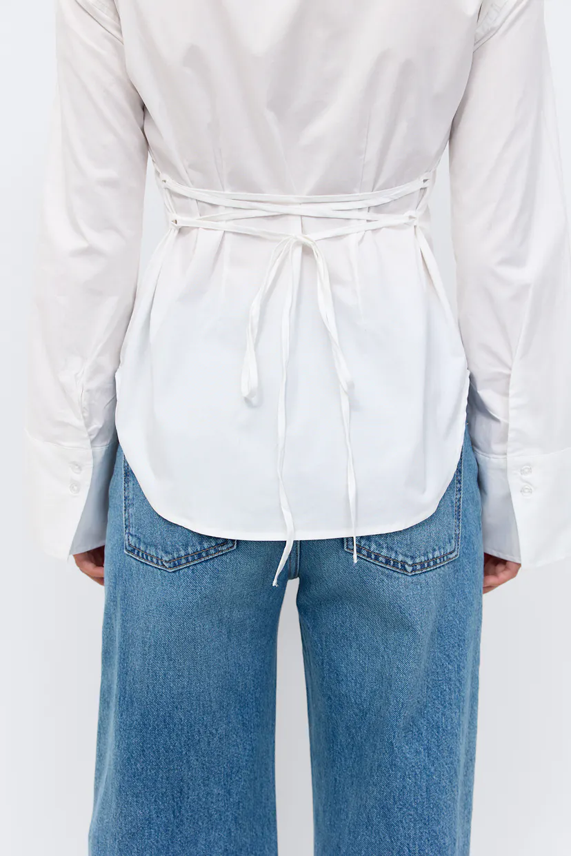 Shaped blouse - Vit - Dam - Gina Tricot