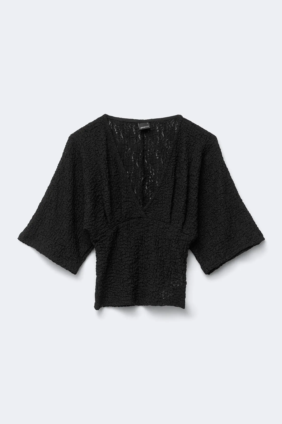 Textured v-neck top - Noir - Femme - Gina Tricot