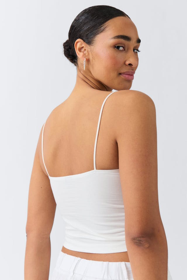 spaghetti strap singlet - Hvit - Dame - Gina Tricot